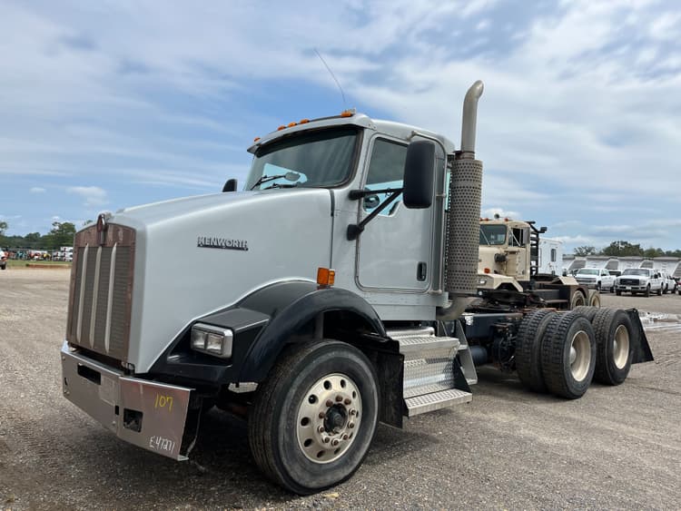 SOLD - 2006 Kenworth T800 Other Equipment Trucks | Tractor Zoom