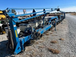 SOLD - 2006 KINZE 3140 Stock No. 603560 Planting with 16 Rows | Tractor ...
