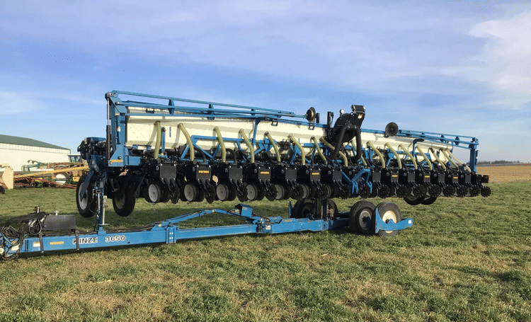 2006 Kinze 3650 Planting Planters for Sale | Tractor Zoom