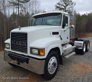 SOLD - 2006 Mack CHN613 Lot No. EC3456 Other Equipment with 504,952 mi ...