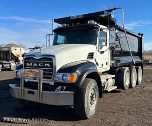 SOLD - 2006 Mack CV713 Lot No. DS6469 Other Equipment with 347,846 mi ...