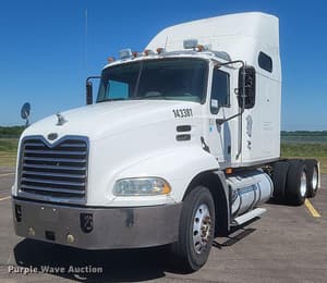 2006 Mack CXN613 Other Equipment For Sale with 123,893 mi | Tractor Zoom