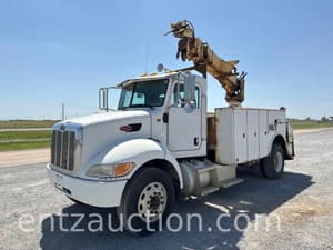 SOLD - 2006 Peterbilt 355 Lot No. 1755 Other Equipment with 448,312 mi ...