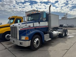 SOLD - 2006 Peterbilt 385 Lot No. 142 Other Equipment with 931,309 mi ...