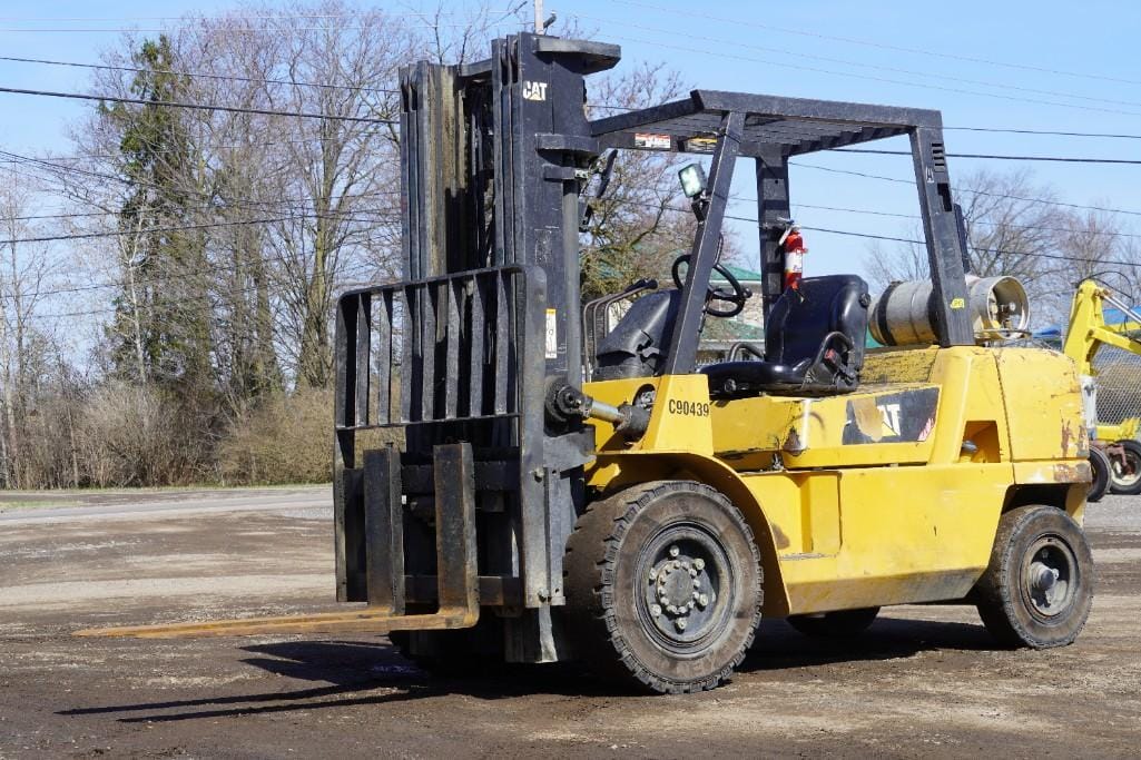 SOLD - 2007 Caterpillar GP45K Construction with 11,157 Hrs | Tractor Zoom