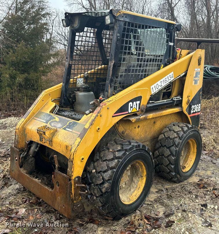 SOLD - 2007 Caterpillar 236B Construction Skid Steers | Tractor Zoom