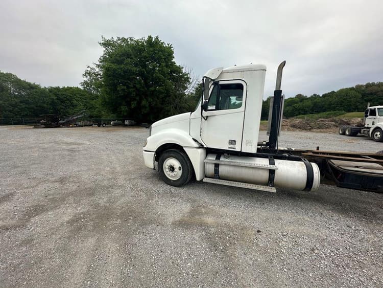 SOLD - 2007 Freightliner Columbia Other Equipment Trucks | Tractor Zoom