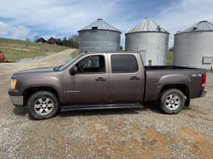 SOLD - 2007 GMC 1500 Lot No. 486941 Other Equipment with 232,684 mi ...