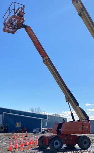 SOLD - 2007 JLG 600S Lot No. 61857 Construction with 3,430 Hrs ...