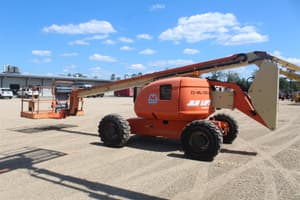 SOLD - 2007 JLG 600A Lot No. 15933 Construction with 3,072 Hrs ...