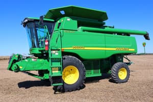SOLD - 2007 John Deere 9560 STS Lot No. 1018 Combines with 3,101 Hrs ...