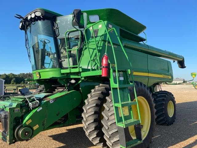 2007 John Deere 9670 STS Combines Class 6 for Sale | Tractor Zoom