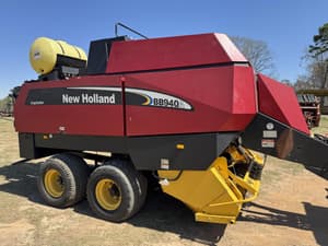 SOLD - 2007 New Holland BB940A Hay and Forage with --- Bales | Tractor Zoom
