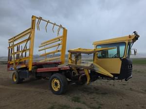SOLD - 2007 New Holland H9880 Lot No. 2483 Hay and Forage | Tractor Zoom