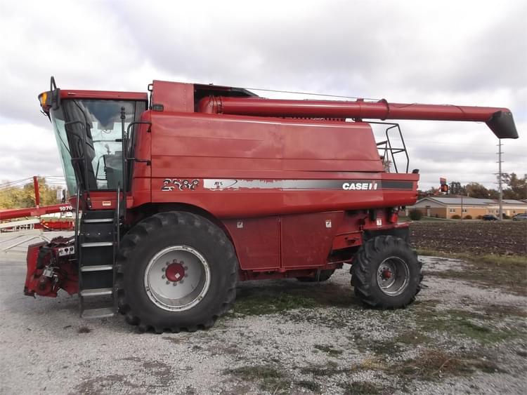 2008 Case IH 2588 Combines Class 5 for Sale | Tractor Zoom