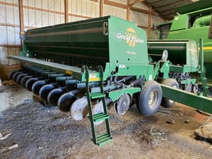 SOLD - 2008 Great Plains 2S-2600HD Stock No. 490408 Planting with 7.5 ...