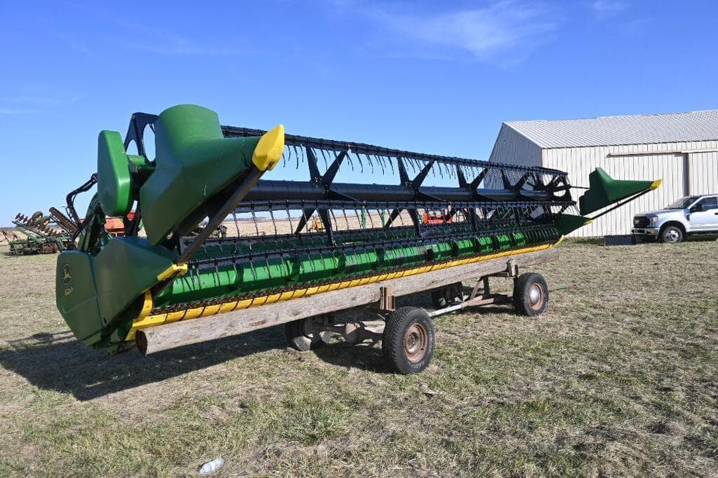 Tractor Zoom - 2008 John Deere 625F