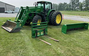 SOLD - 2008 John Deere 7330 Tractors with 4,341 Hrs | Tractor Zoom