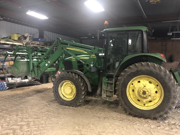 Tractor Zoom - 2008 John Deere 7330