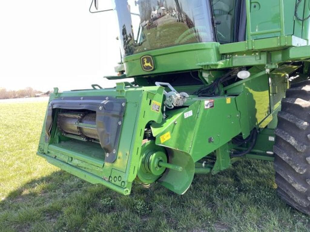 2008 John Deere 9570 STS Combines Class 5 for Sale | Tractor Zoom