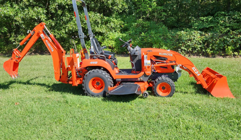 SOLD - 2008 Kubota BX24D Construction with 261 Hrs | Tractor Zoom