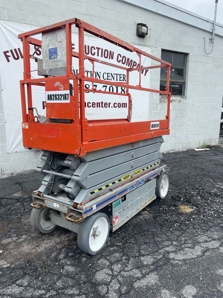 2008 Sky Jack SJ3226 Construction Aerial Lifts for Sale | Tractor Zoom