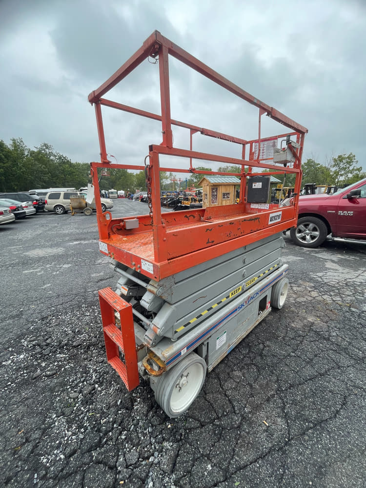 2008 Sky Jack SJ3226 Construction Aerial Lifts for Sale | Tractor Zoom