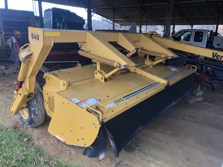 SOLD - 2008 Vermeer MC840 Hay and Forage Mowers - Conditioner | Tractor ...