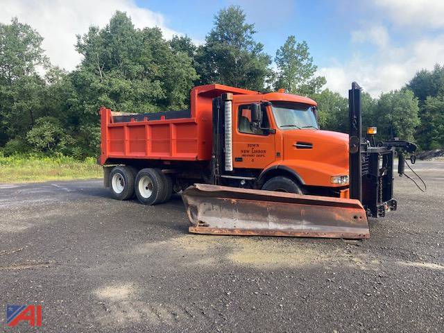 SOLD - 2008 Volvo VHD64 Lot No. 9c005103-27b6-11ed-8bec-0246304ce823 ...