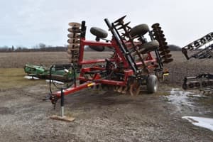 SOLD - 2009 Case IH RMX 340 fold up disc Tillage with 22 ft | Tractor Zoom