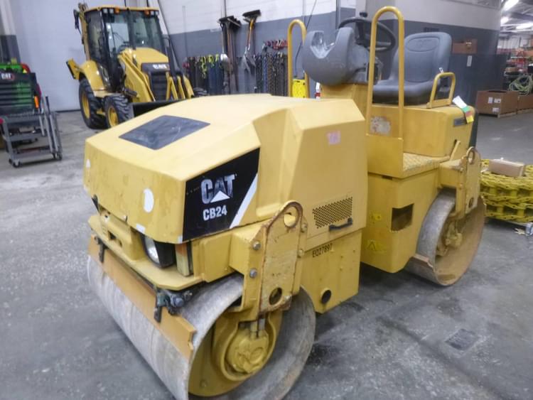 SOLD - 2009 Caterpillar CB24 Construction Drum Rollers | Tractor Zoom