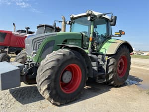 SOLD - 2009 Fendt 933 Vario Stock No. 228688747 Tractors with 4,060 Hrs ...
