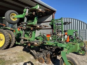 SOLD - 2009 John Deere 2510H Stock No. 463670 Chemical Applicators with ...