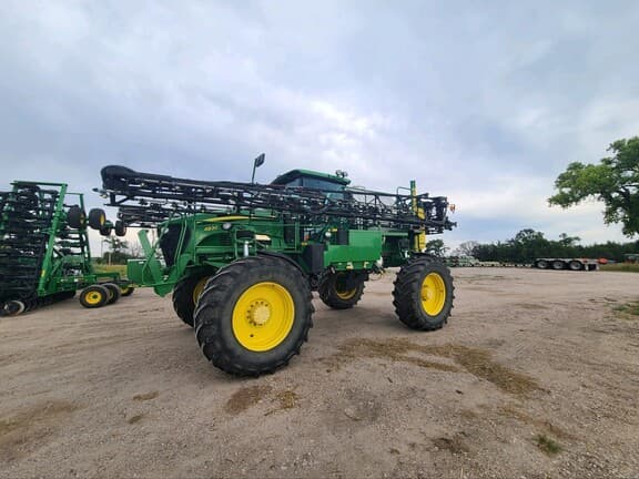 Tractor Zoom - 2009 John Deere 4830