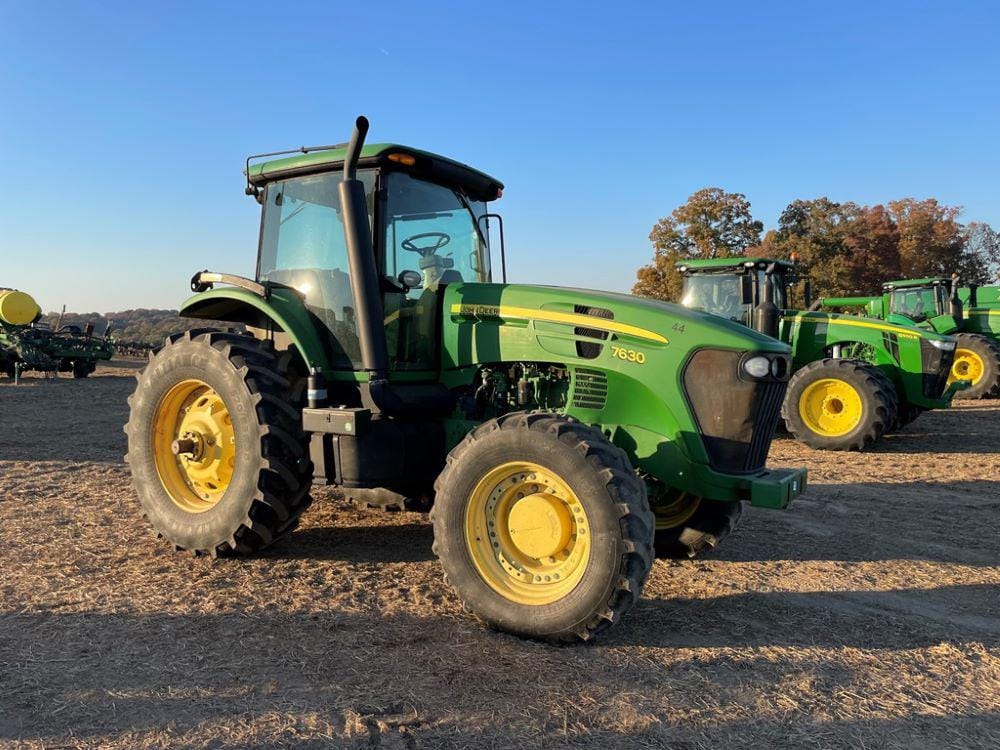 SOLD - 2009 John Deere 7630 Tractors with 4,961 Hrs | Tractor Zoom