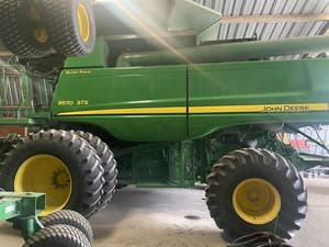 SOLD - 2009 John Deere 9570 STS Stock No. 489275 Combines with 2,739 ...