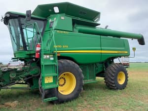 SOLD - 2009 John Deere 9670 STS Combines with 3,107 Hrs | Tractor Zoom