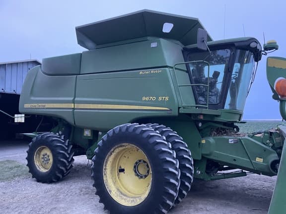 2009 John Deere 9670 STS Combines Class 6 for Sale | Tractor Zoom