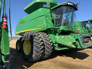 SOLD - 2009 John Deere 9770 STS Stock No. 364505 Combines with 4,500 ...