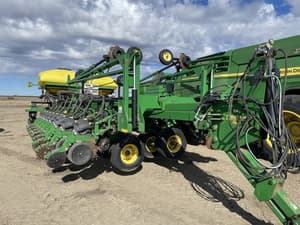 SOLD - 2009 John Deere DB44 Stock No. 356315 Planting with 24 Rows ...