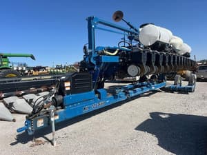 2009 Kinze 3660 Planting For Sale with --- Rows | Tractor Zoom