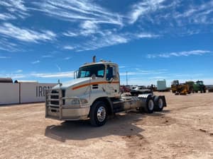 SOLD - 2009 Mack CXU613 Lot No. 337 Other Equipment with 625,221 mi ...