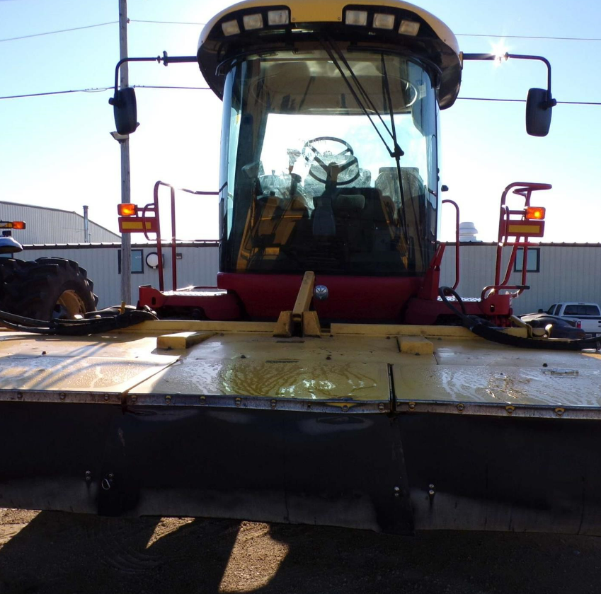 SOLD - 2009 New Holland H8060 Lot No. 3ad62d12-18d2-11ed-8bec ...