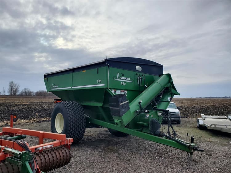 2009 Parker 938 Harvesting Grain Carts for Sale | Tractor Zoom