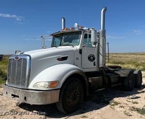 SOLD - 2009 Peterbilt 386 Lot No. DK6663 Other Equipment with 129,039 ...
