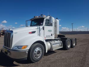 SOLD - 2009 Peterbilt 386 Lot No. 32708 Other Equipment with 471,152 mi ...