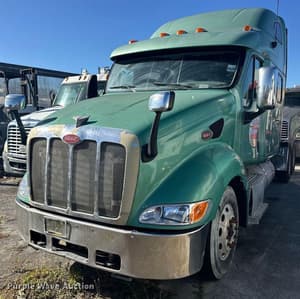 SOLD - 2009 Peterbilt 387 Lot No. DW1781 Other Equipment with 993,137 ...