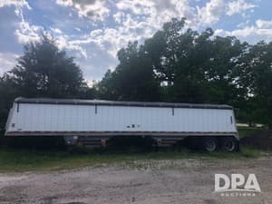 SOLD - 2009 Wilson Commander Lot No. 208 Ag Trailers with 41 Ft ...