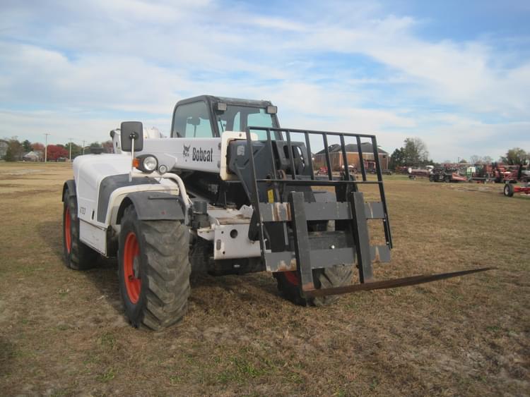 2010 Bobcat V723 Construction Telehandlers for Sale | Tractor Zoom