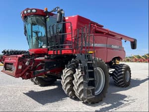 SOLD - 2010 Case IH 7120 Stock No. 046443 Combines with 3,723 Hrs ...